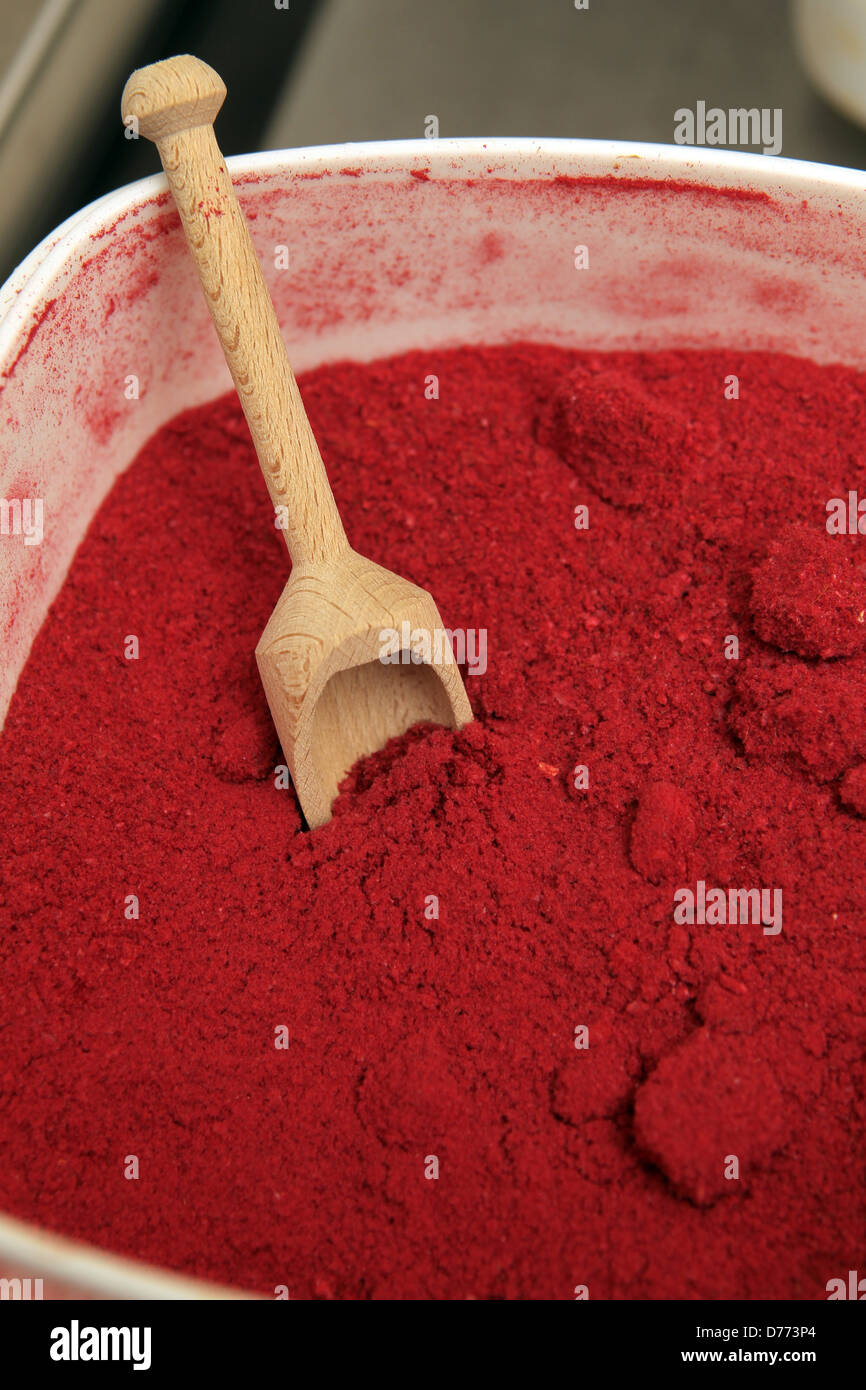 Freeze dried raspberry powder hi-res stock photography and images - Alamy