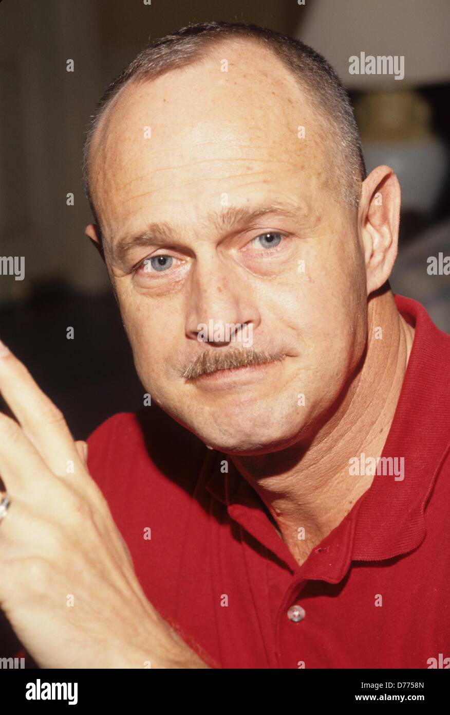 Gerald mcraney hi-res stock photography and images - Alamy