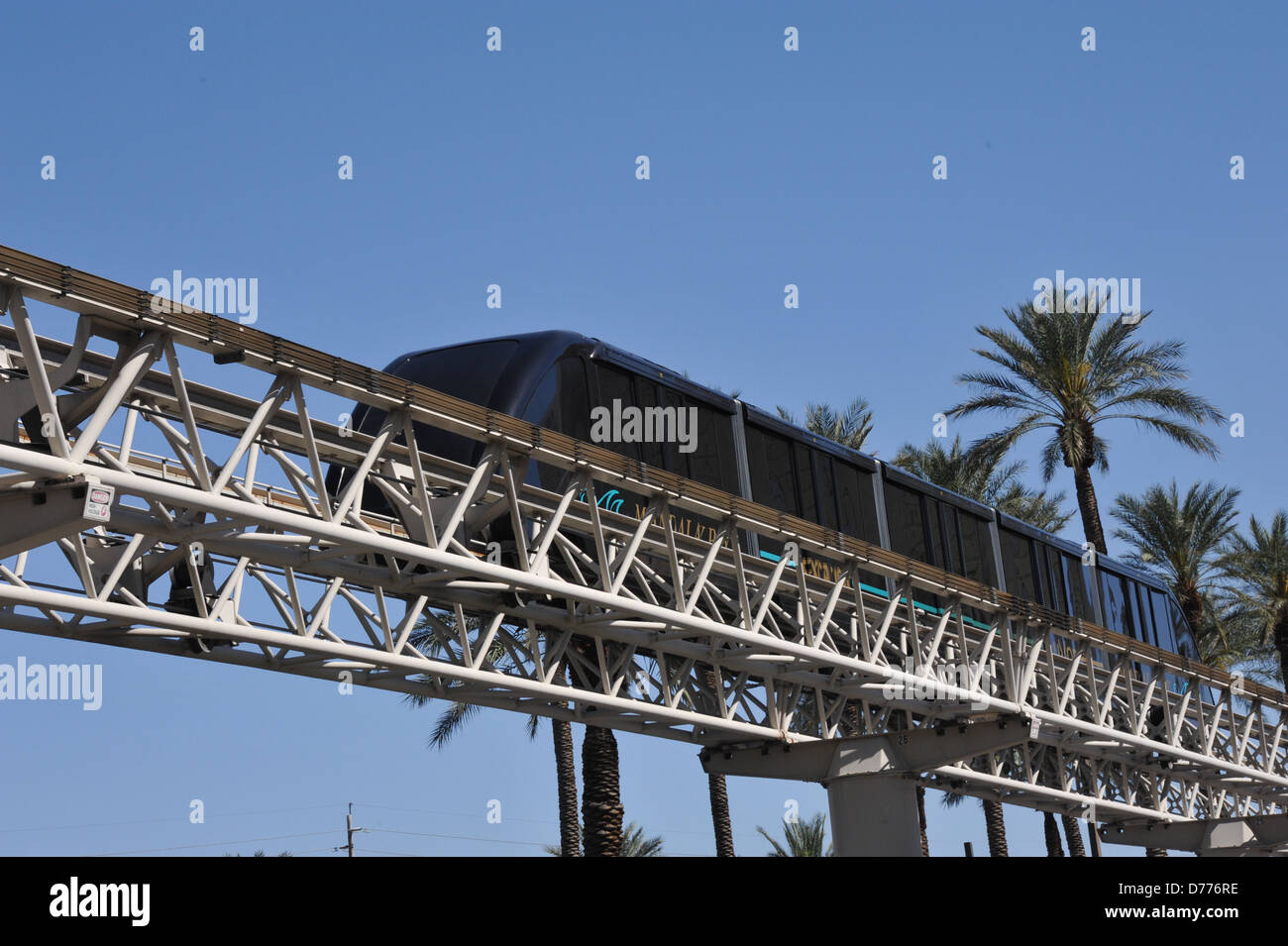 Monorail rolling stock hi-res stock photography and images - Alamy