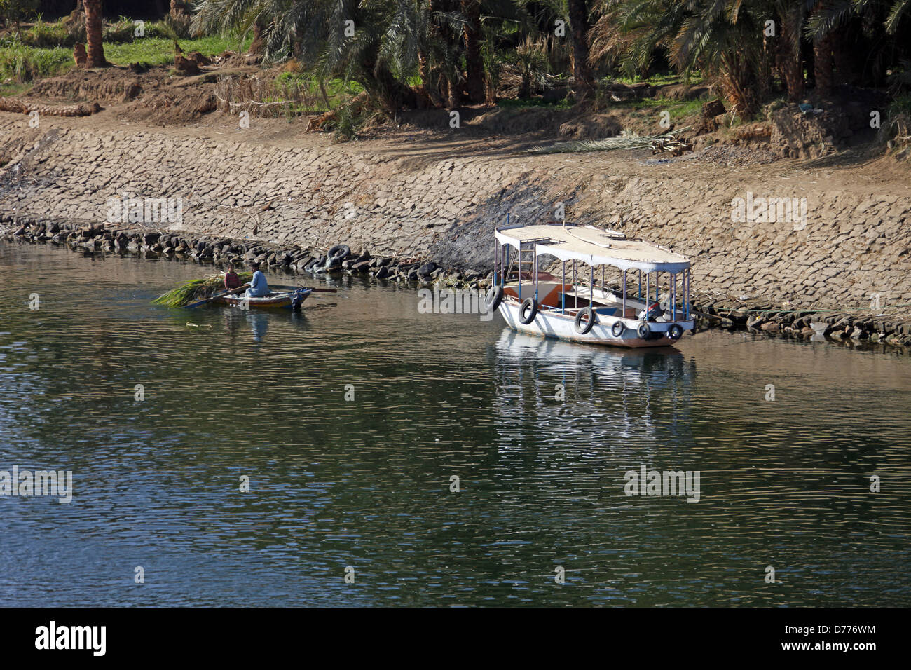Boy in rowing boat hi-res stock photography and images - Alamy