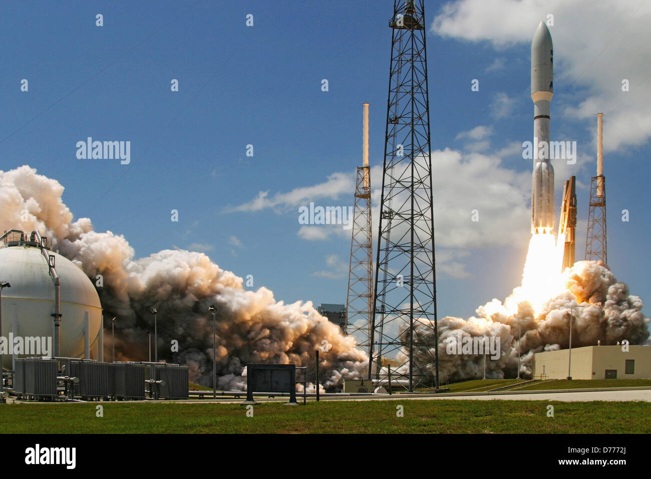 Atlas 551 hi-res stock photography and images - Alamy
