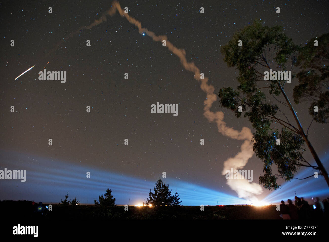 Solid rocket booster separation hi-res stock photography and images - Alamy