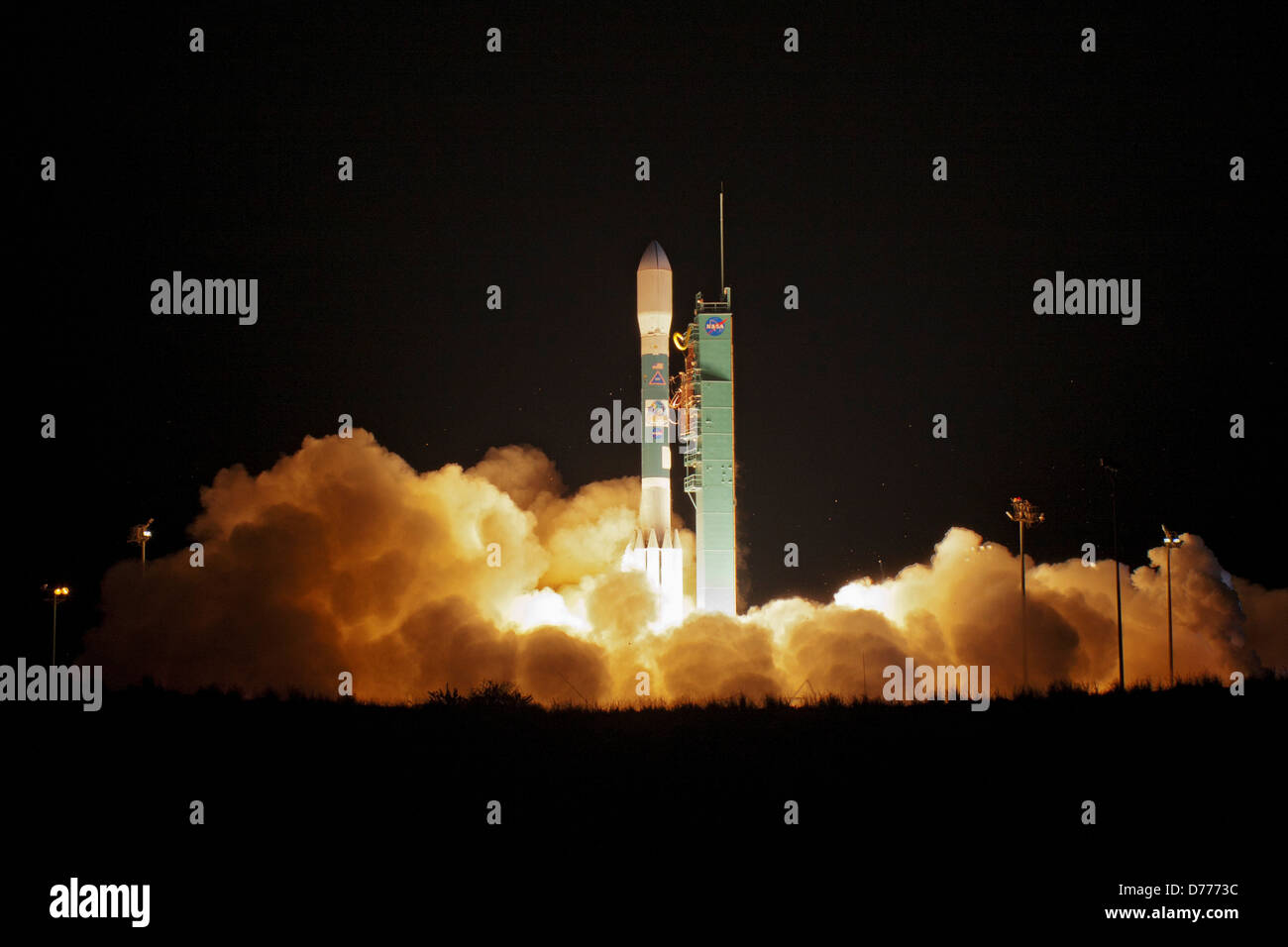Space delta 2 hi-res stock photography and images - Alamy