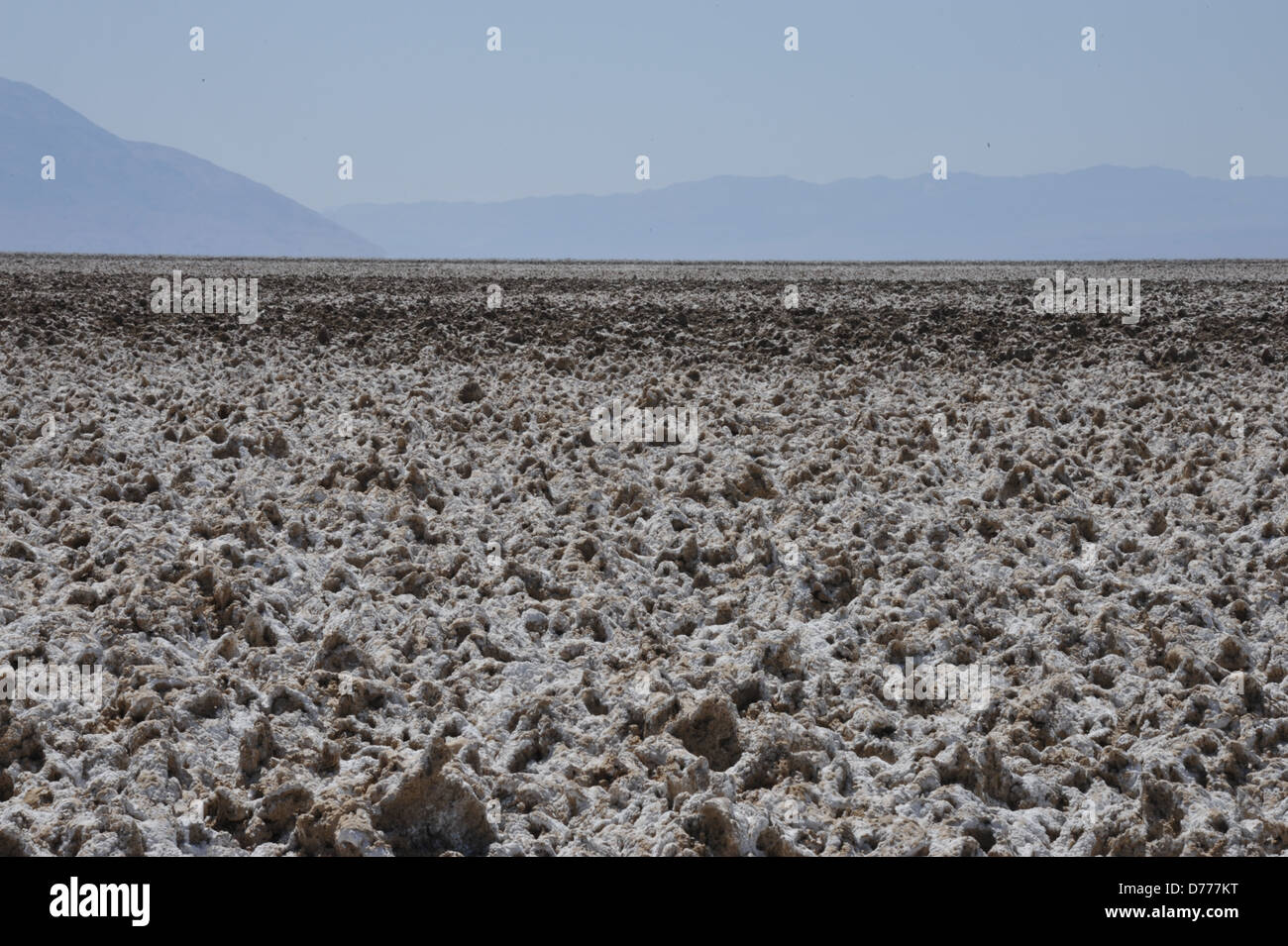 Hot and dry valleys hi-res stock photography and images - Alamy