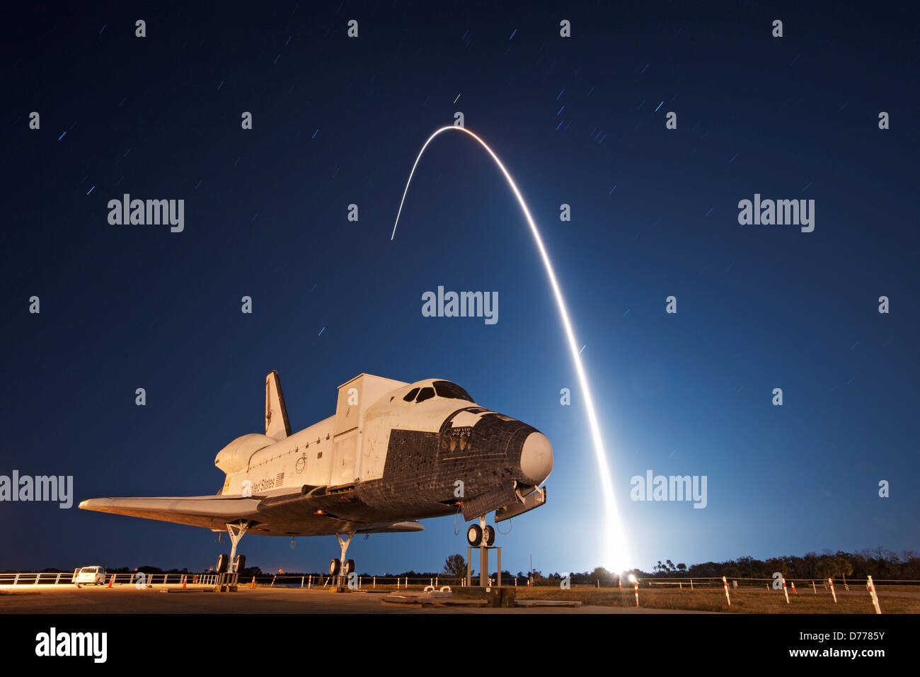 Delta IV Launches WGS-4 Communications Satellite Stock Photo - Alamy