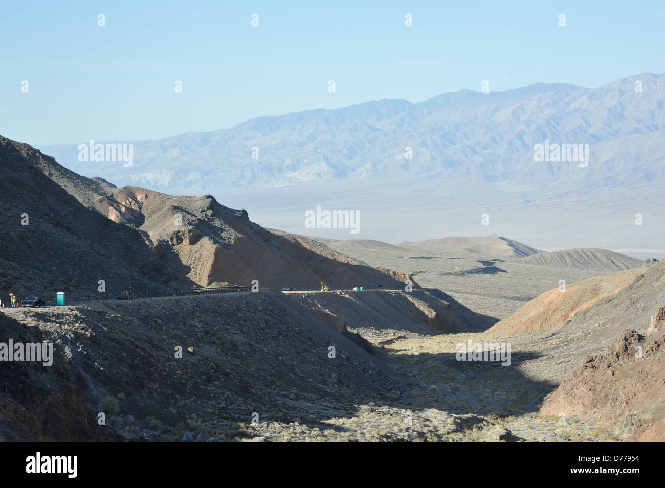 Undulating road in the desert hi-res stock photography and images - Alamy