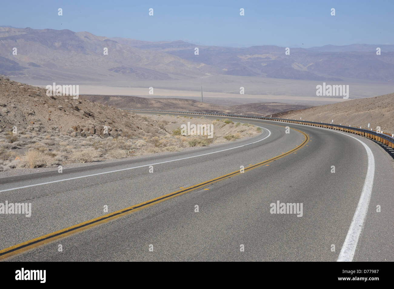 Highway 190 and scenery in Nevada, America Stock Photo - Alamy