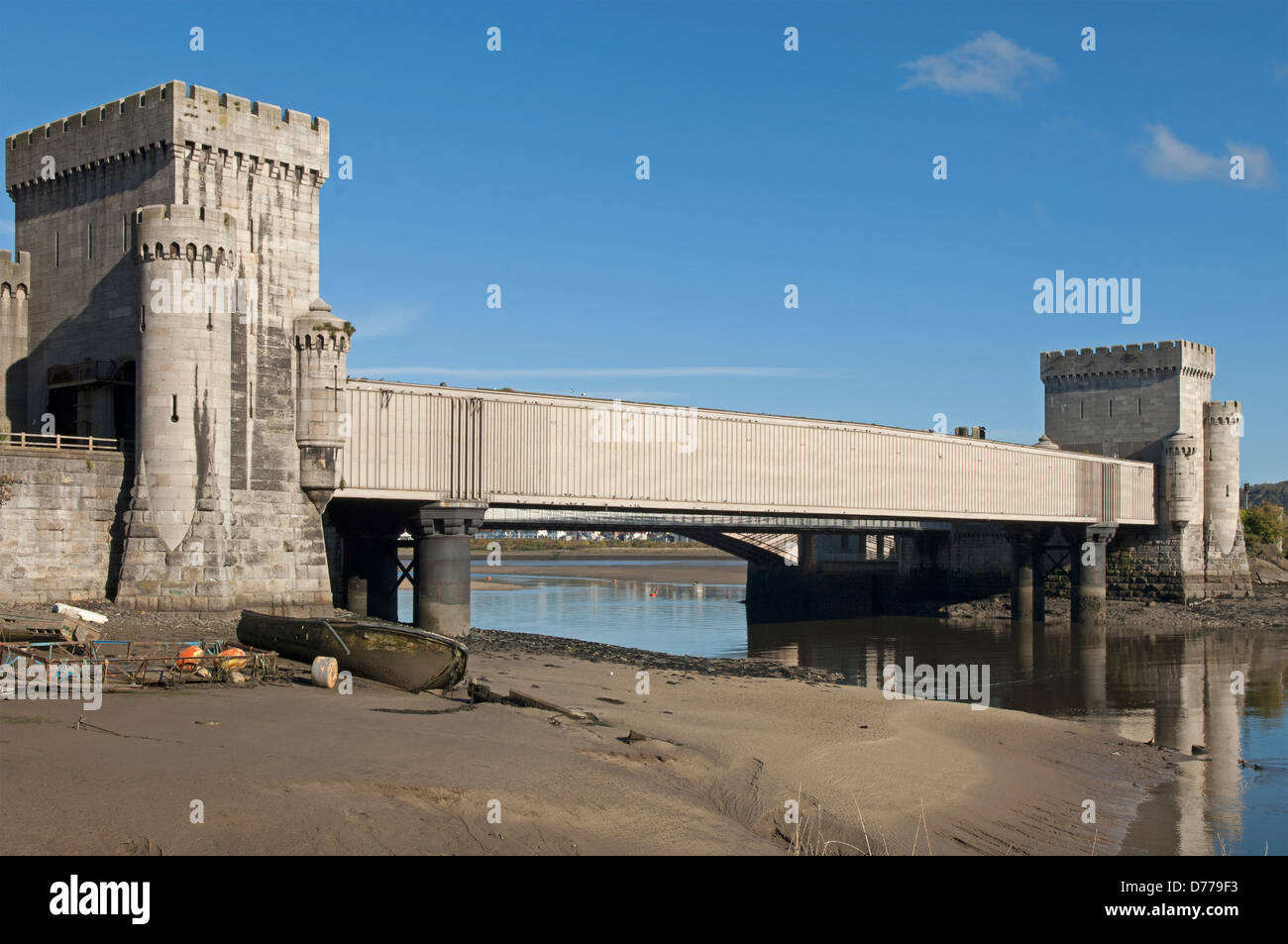 Conwy River Bridge High Resolution Stock Photography and Images - Alamy
