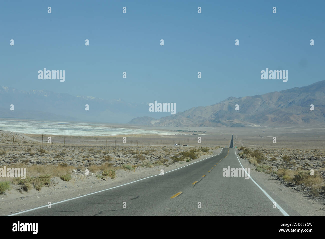 Highway 190 and scenery in Nevada, America Stock Photo - Alamy