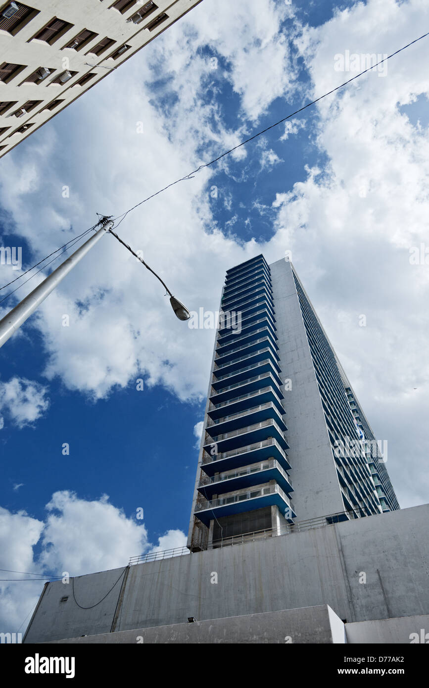 Habana vedado hi-res stock photography and images - Alamy