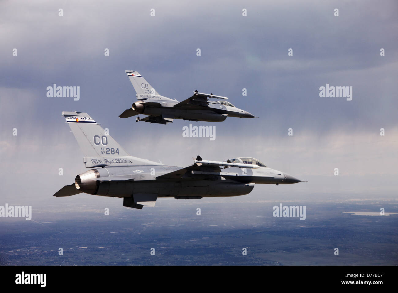 Air formation flight two hi-res stock photography and images - Alamy