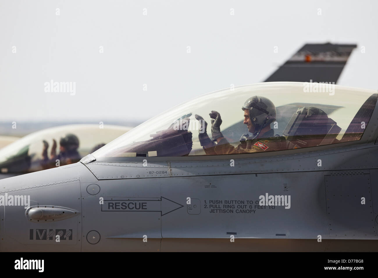 Cockpit view pilot f 16 hi-res stock photography and images - Alamy