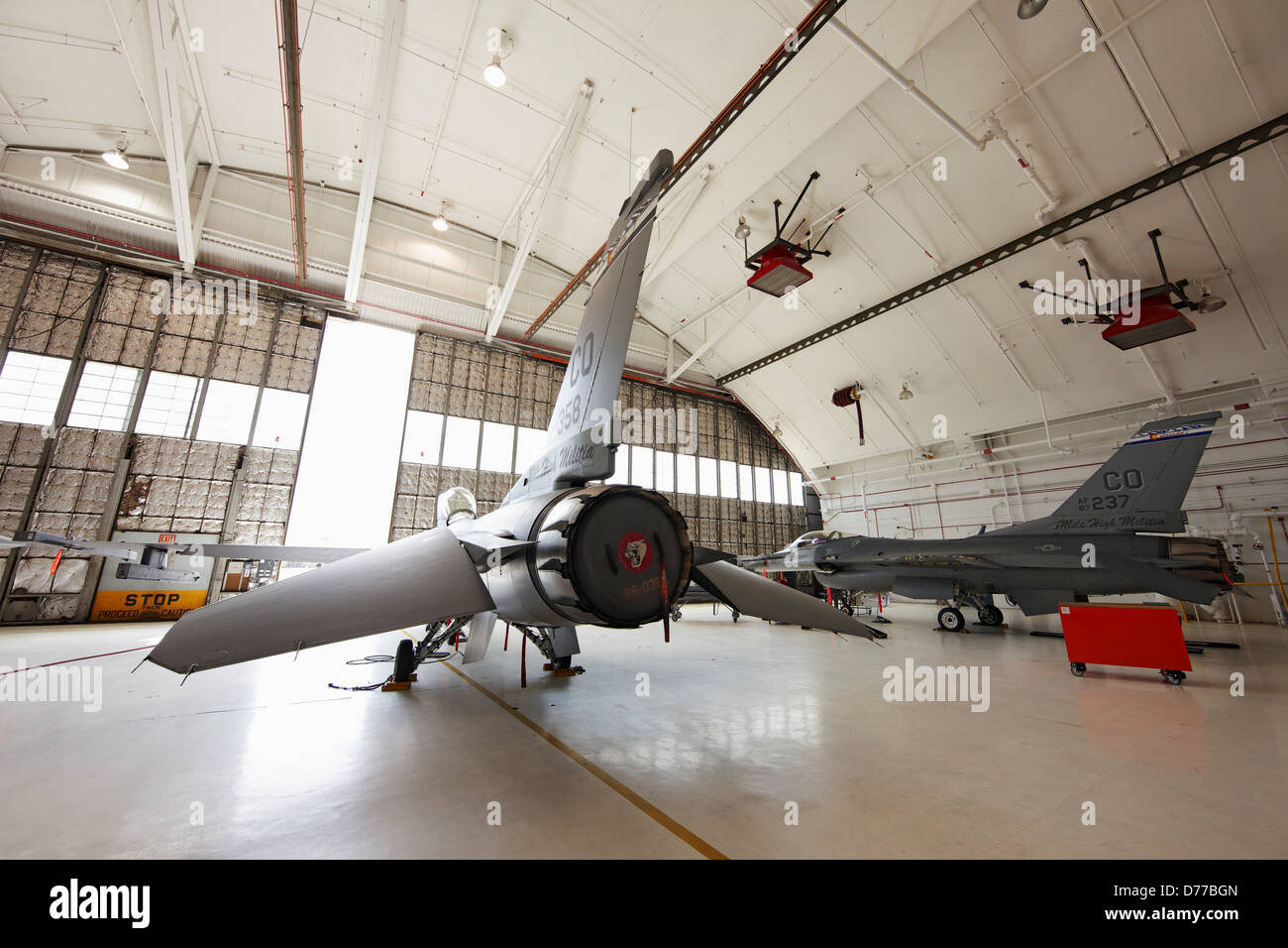 F-16s in Maintenance Hangar Stock Photo - Alamy