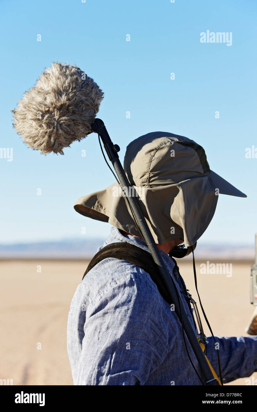 Tv sound engineer hi-res stock photography and images - Alamy