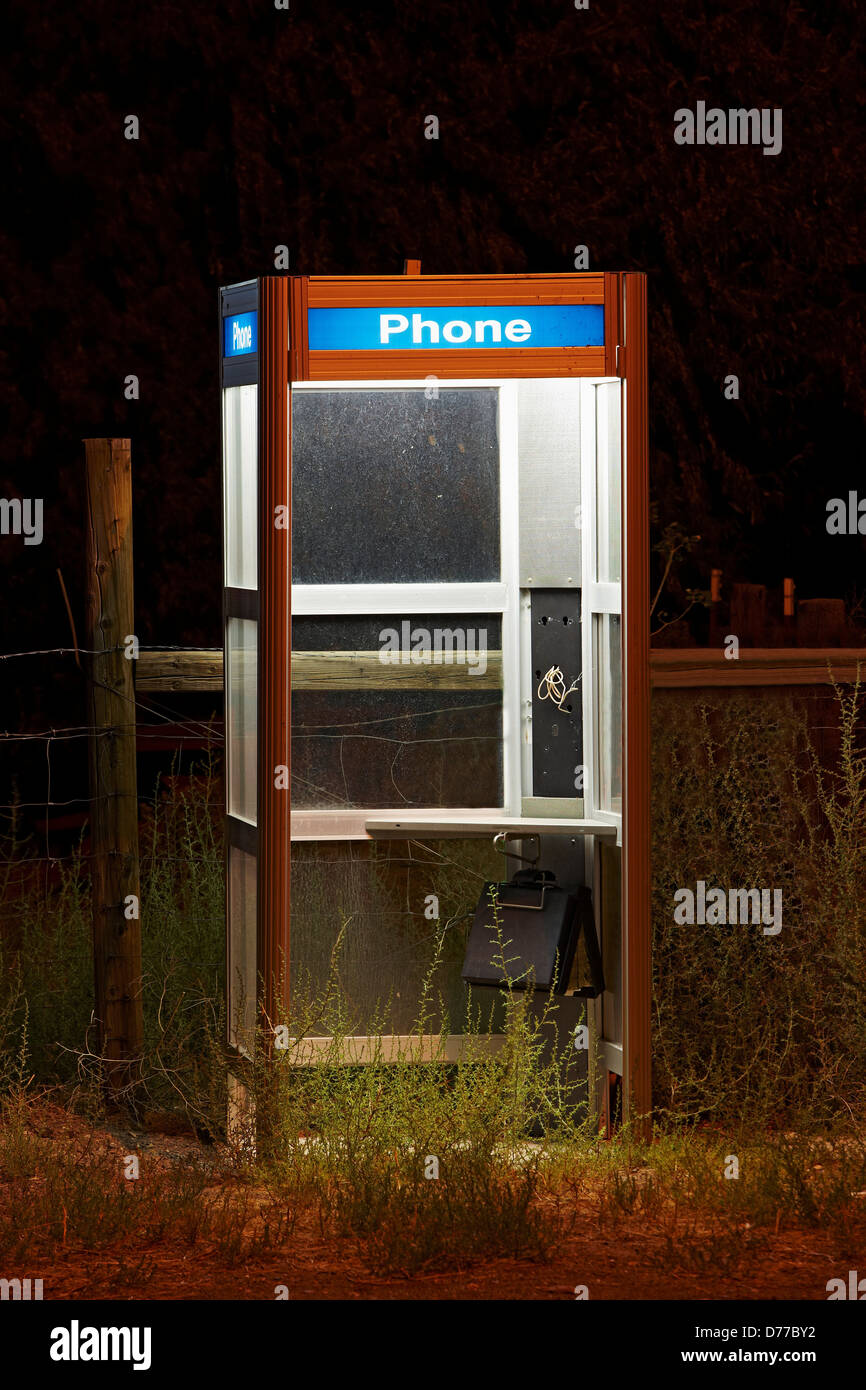 Disused phone booth hi-res stock photography and images - Alamy