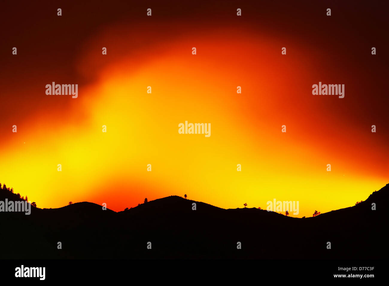 Night View Raging Wildfire Stock Photo - Alamy