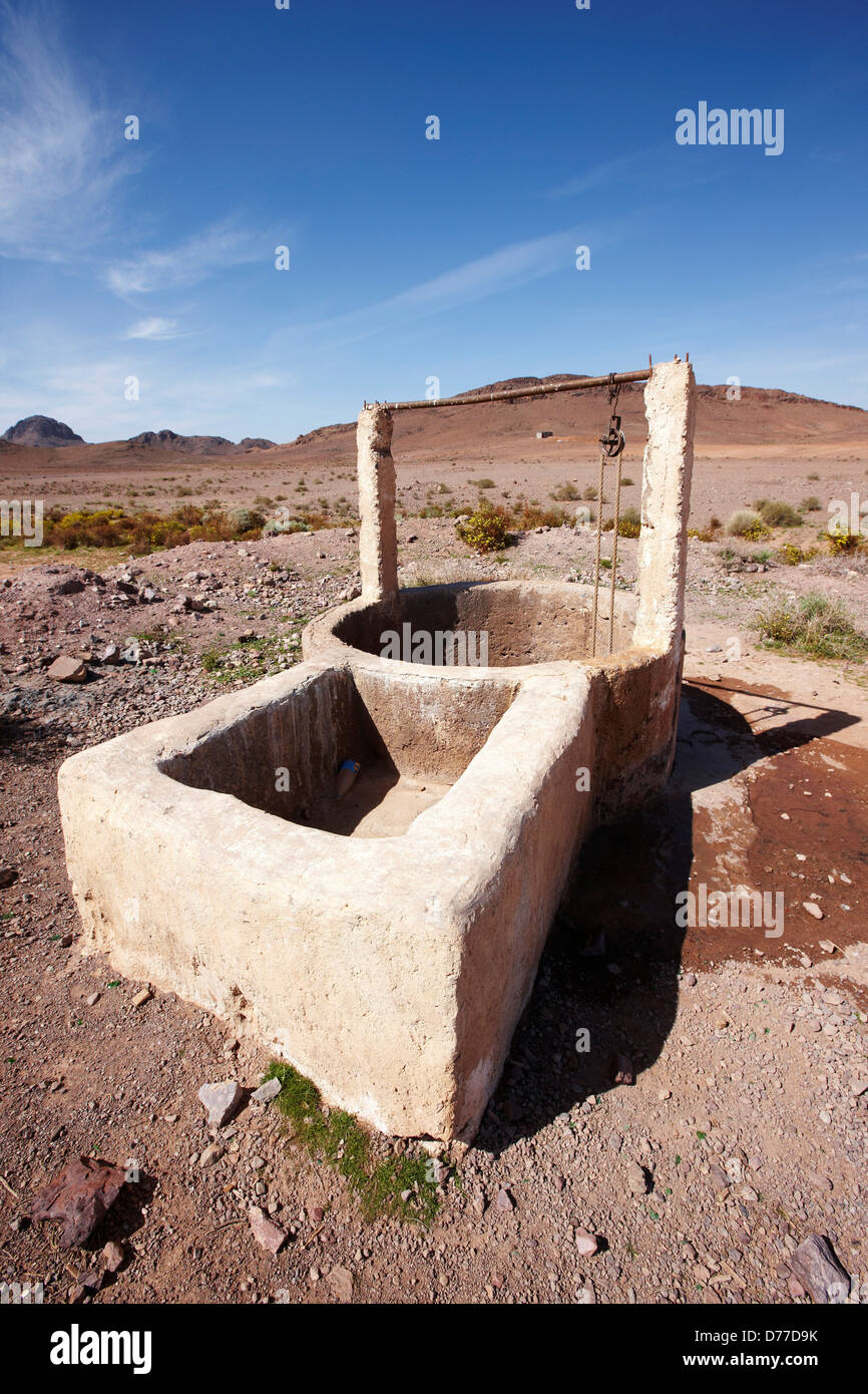 Water well deep in interior Sahara Desert Morocco Stock Photo - Alamy