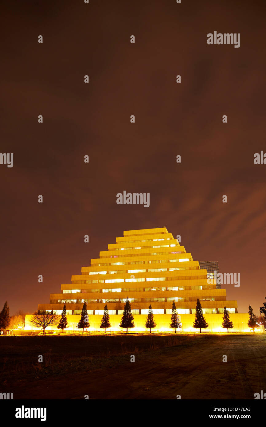Night view Ziggurat pyramid building West Sacramento California USA ...