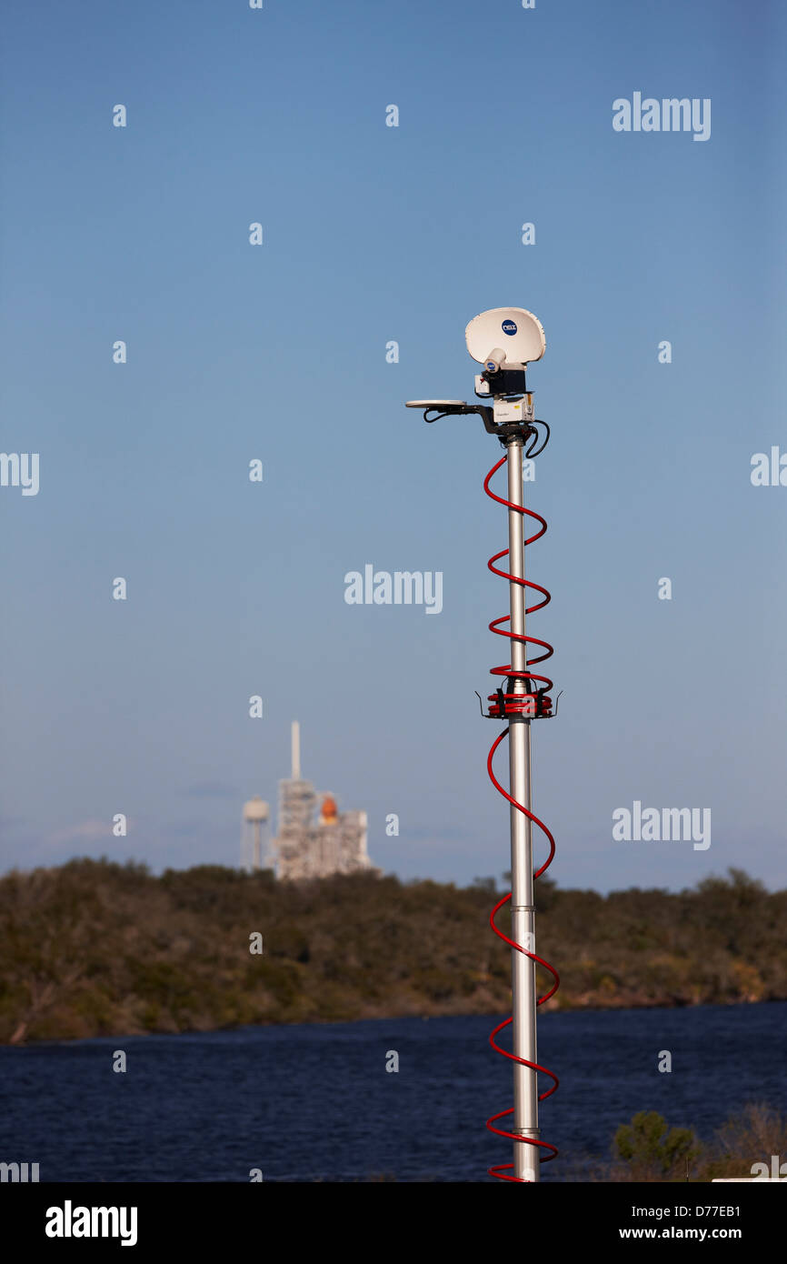 Deployed satellite uplink antenna news van media site Space Shuttle ...