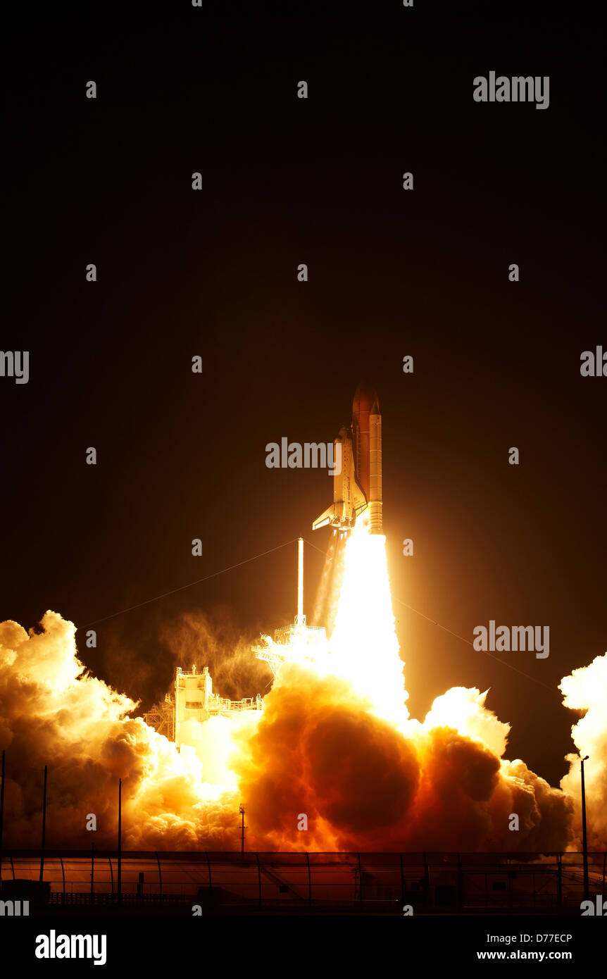 Liftoff Space Shuttle Endeavour on STS-130 Pad 39A at NASA Kennedy ...