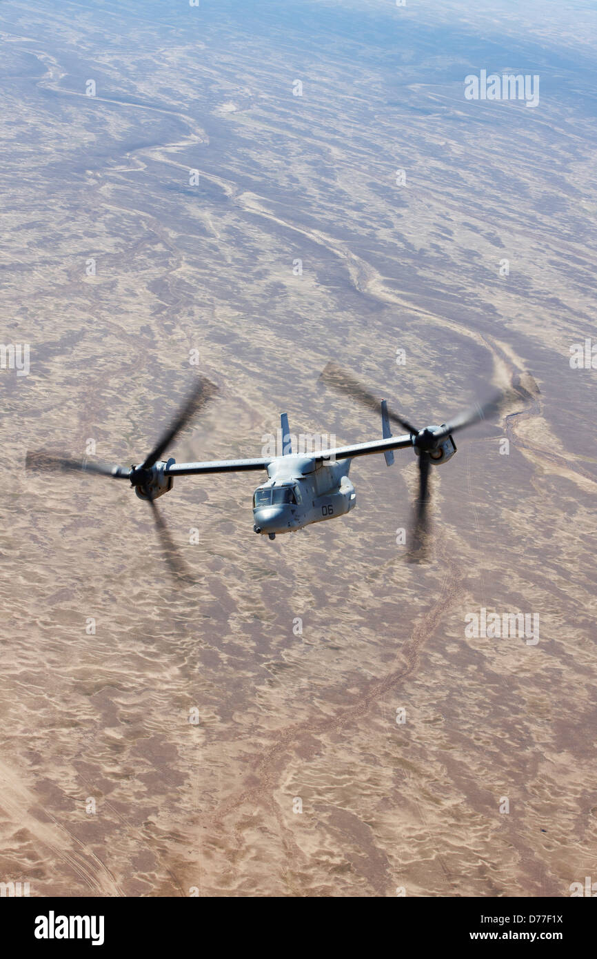 Air to air in flight view United States Marine Corps MV-22 Osprey ...