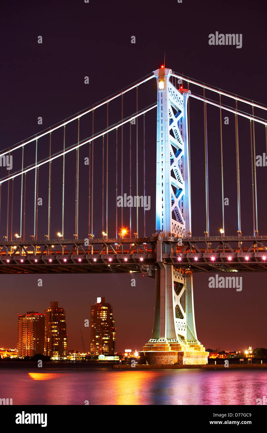 USA Pennsylvania Philadelphia Benjamin Franklin Bridge at night over ...