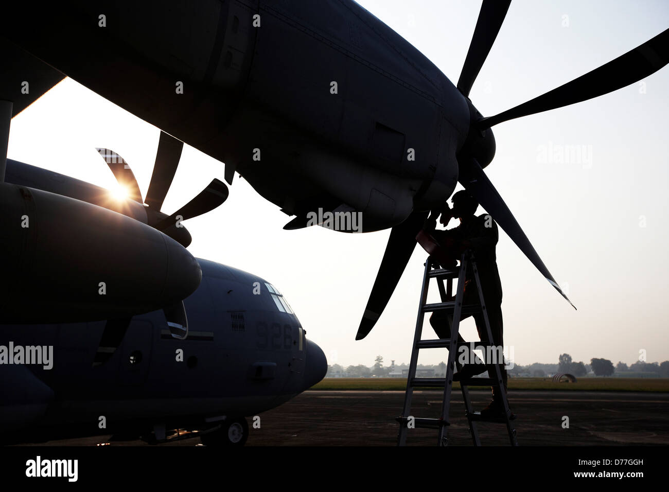 Air base man silhouette hi-res stock photography and images - Alamy