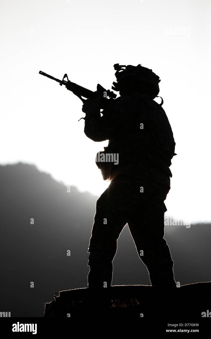 M4 Gun Silhouette