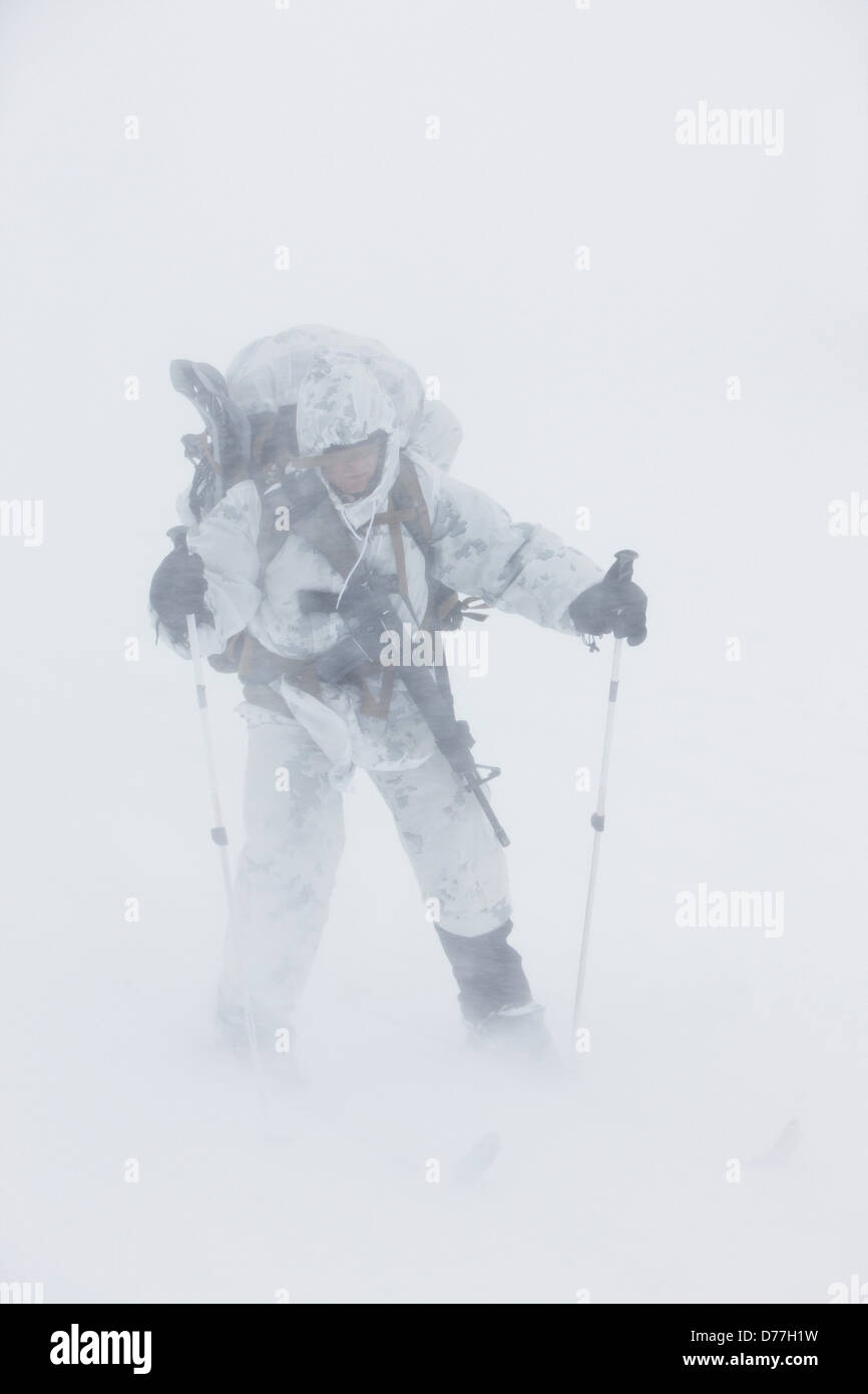 Us sniper winter hi-res stock photography and images - Alamy