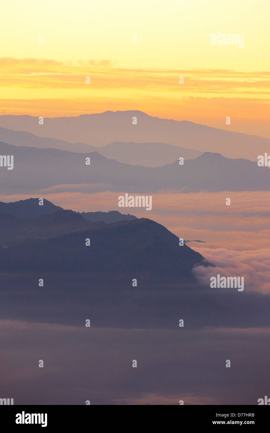 Silhouetted foothill hi-res stock photography and images - Alamy