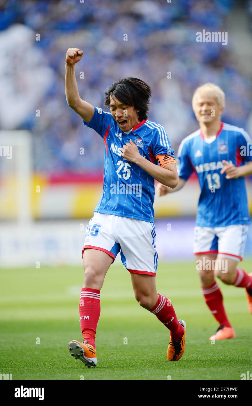 Shunsuke Nakamura (F Marinos), APRIL 27, 2013 - Football / Soccer ...
