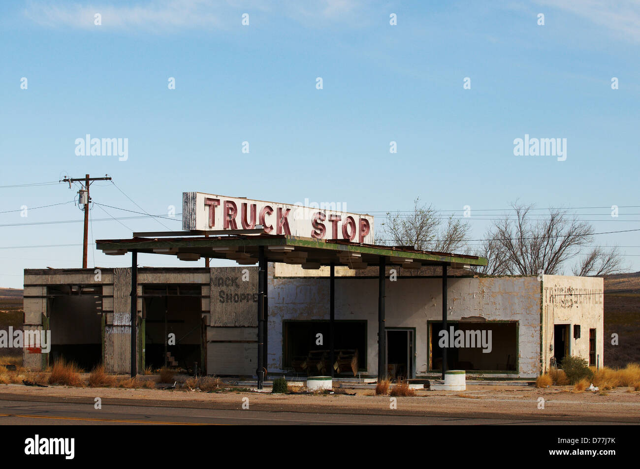 Abandoned Truck Stop service station Texas USA Stock Photo - Alamy