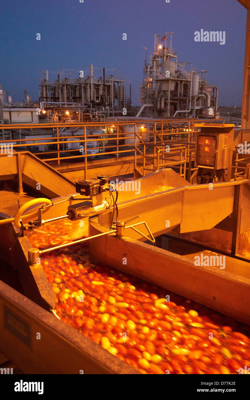 Large tomato processing factory at dusk Central Valley California USA ...