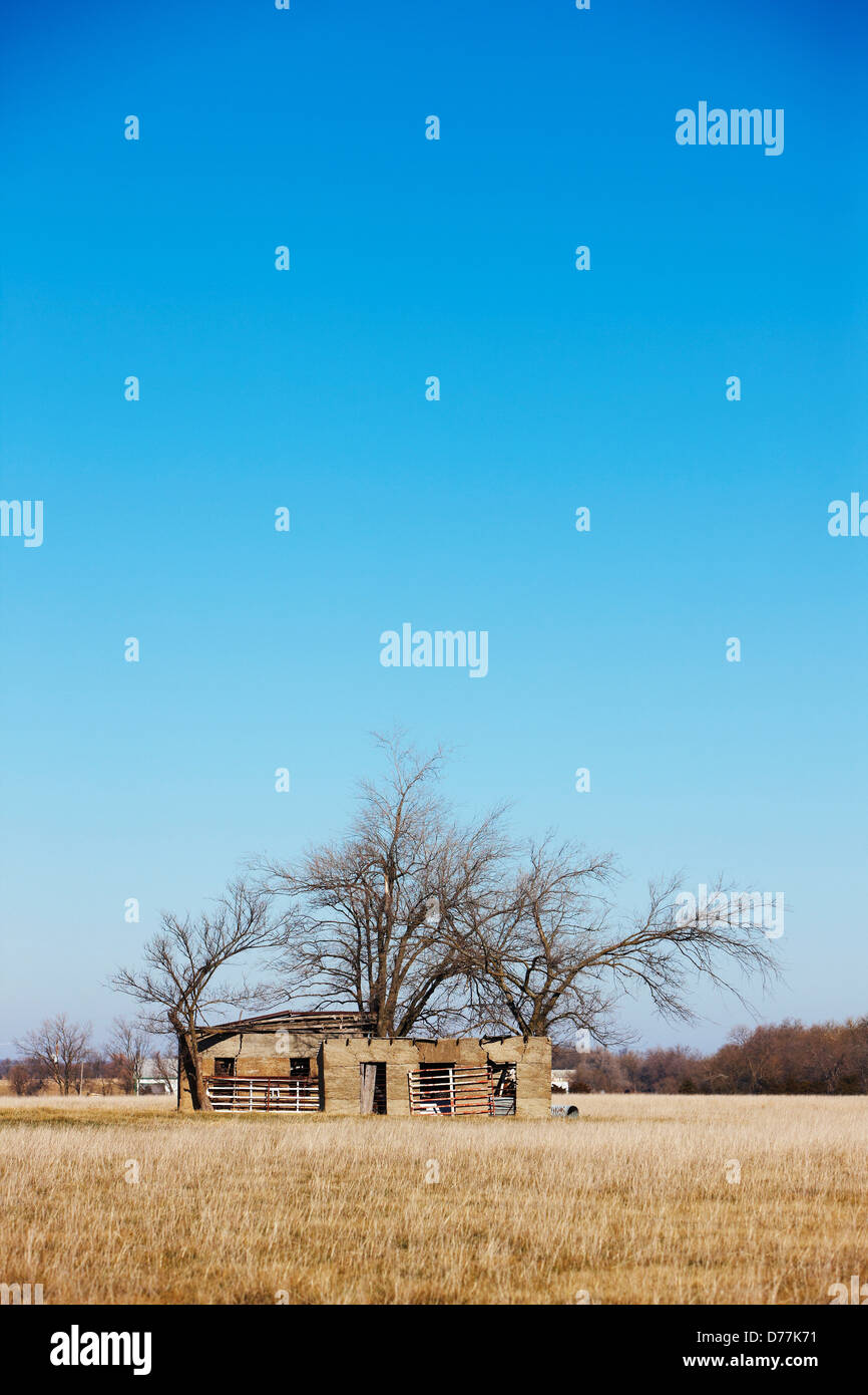 USA Kansas Old ranch house Stock Photo - Alamy