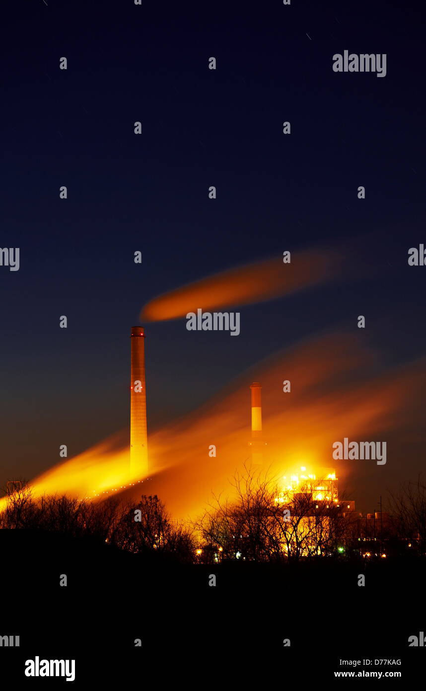 USA Missouri Coal fired power plant at dusk Stock Photo - Alamy