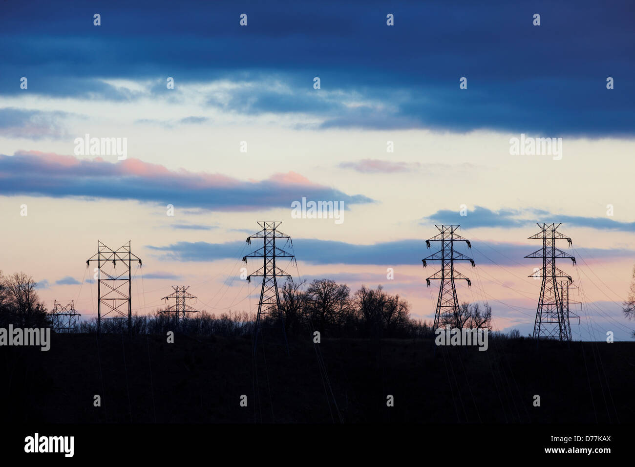 USA Arkansas Bull Shoals Lake Transmission Towers High voltage power ...