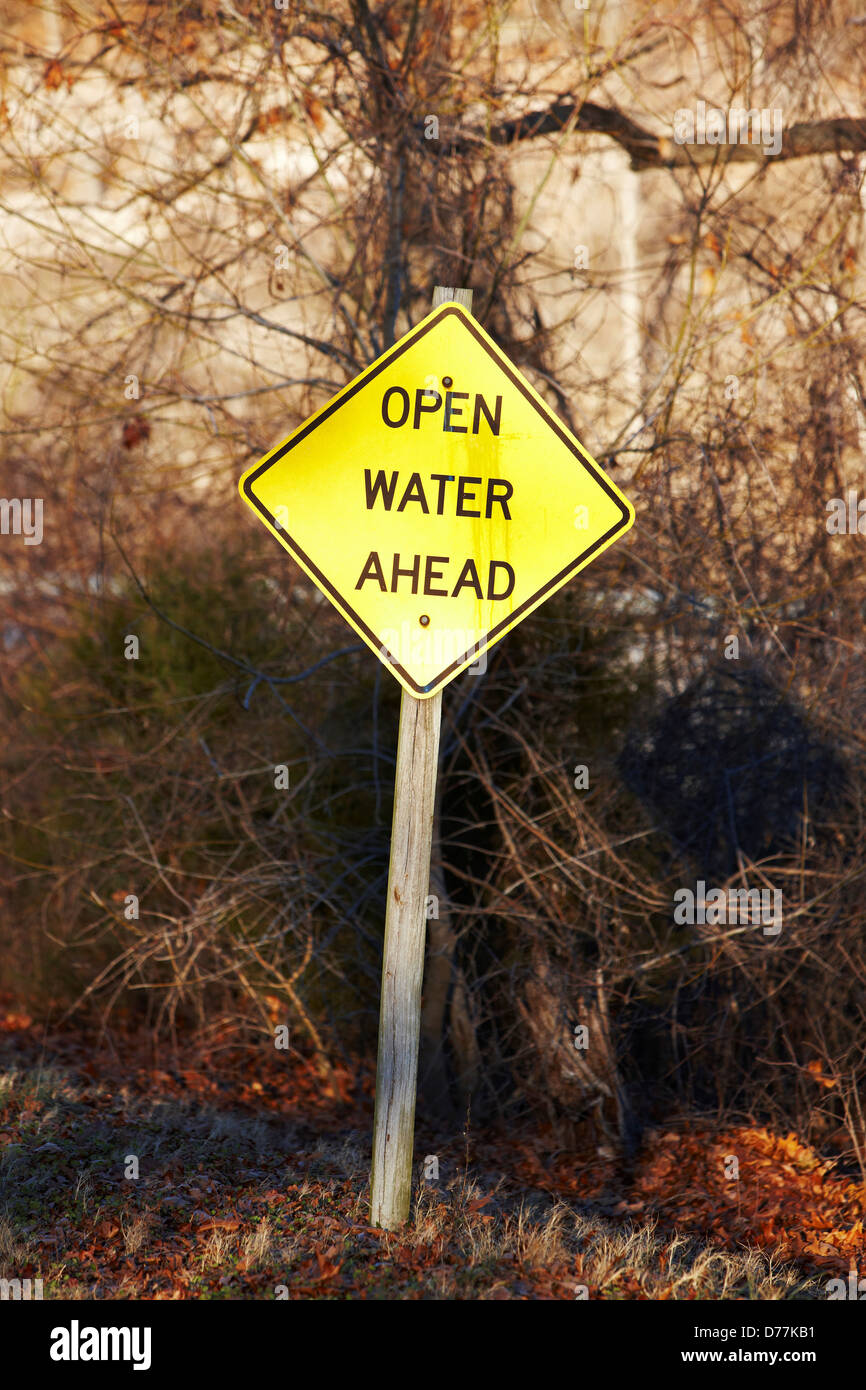 USA Arkansas Bull Shoals Lake OPEN WATER AHEAD sign Stock Photo - Alamy