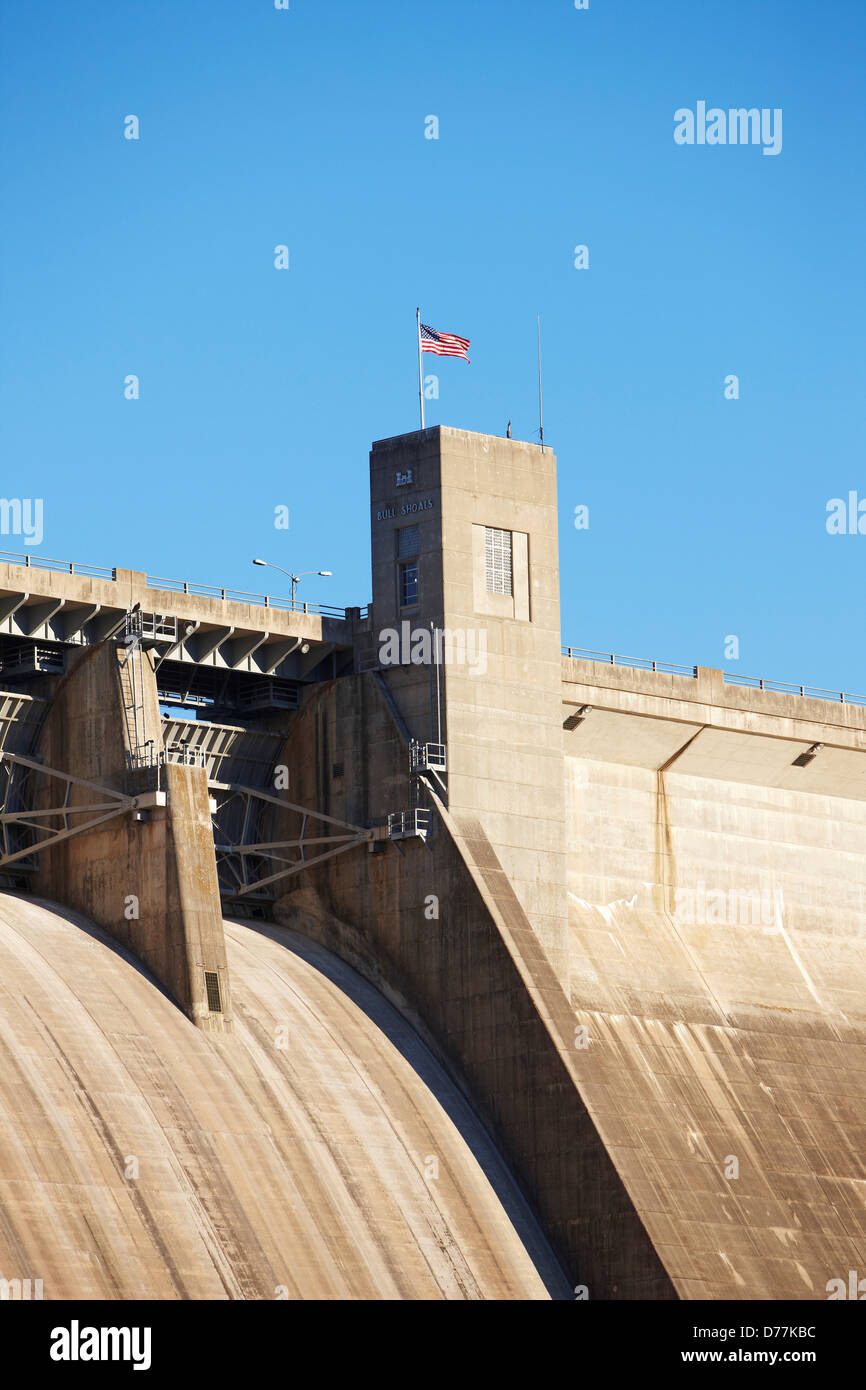 USA Arkansas Bull Shoals Lake Bull Shoals Dam concrete gravity dam on ...