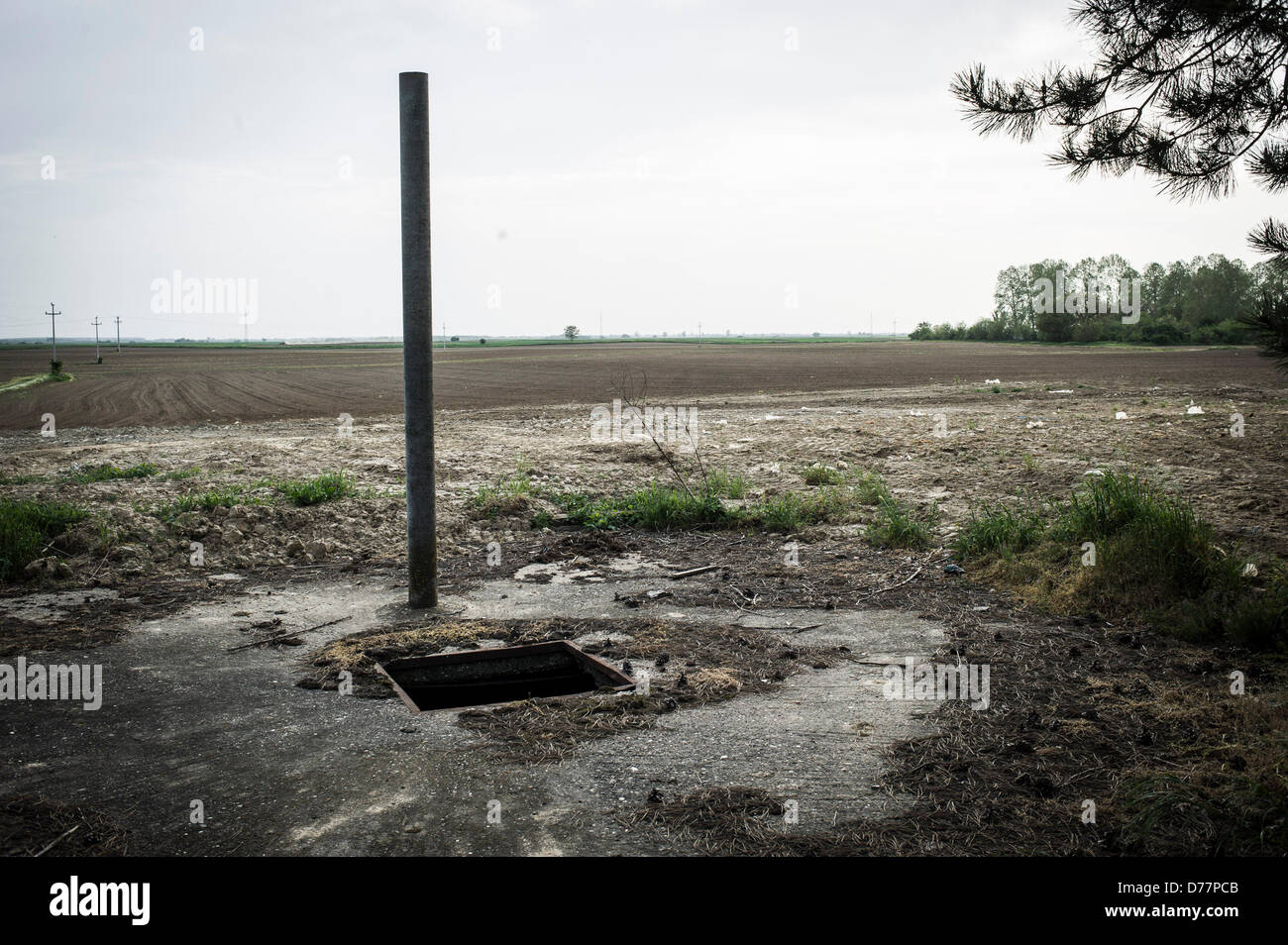 April 30, 2013 - Sotin, Slavonija, Croatia - Mass grave found in the ...