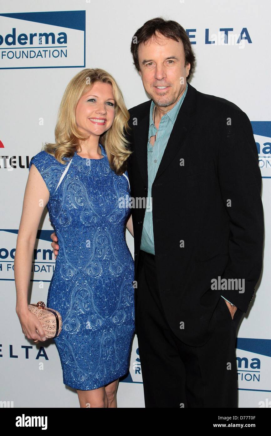Los Angeles, California, U.S. April 30, 2013. Kevin Nealon attends ...