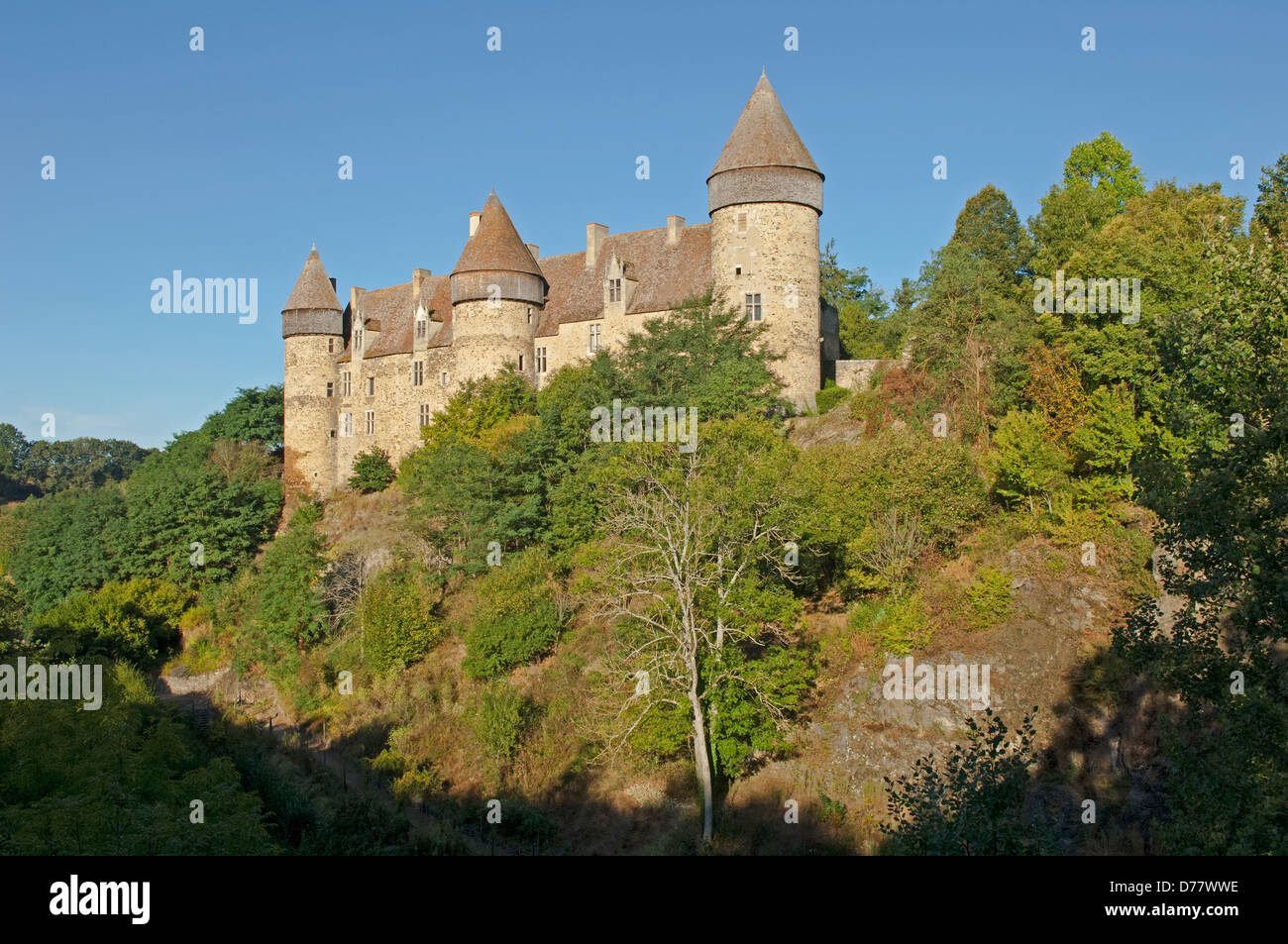 Chateau de culan hi-res stock photography and images - Alamy
