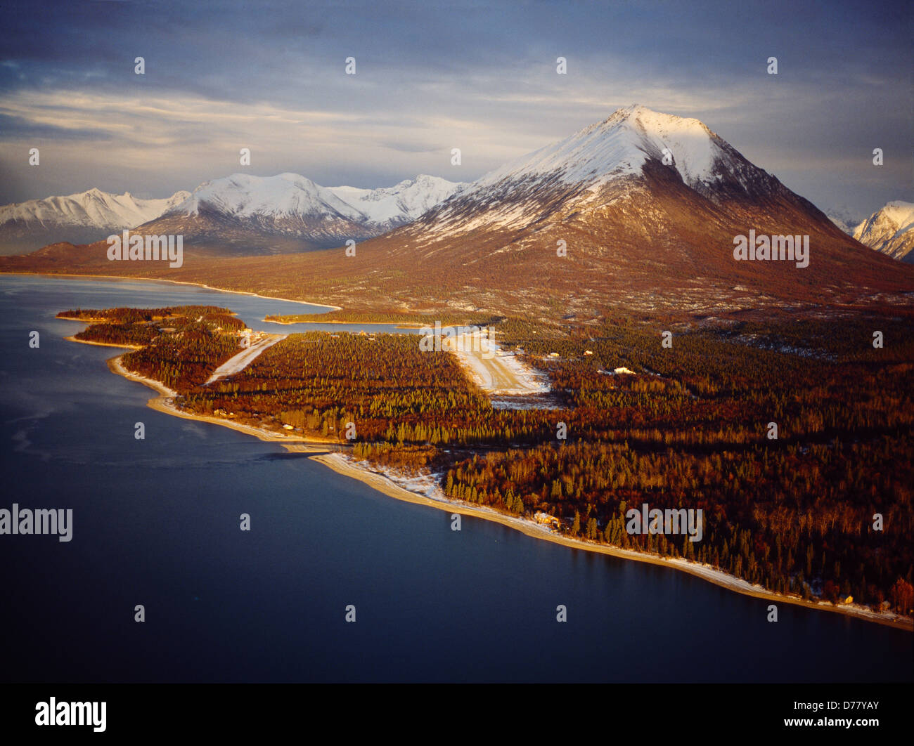 Termination dust hi-res stock photography and images - Alamy