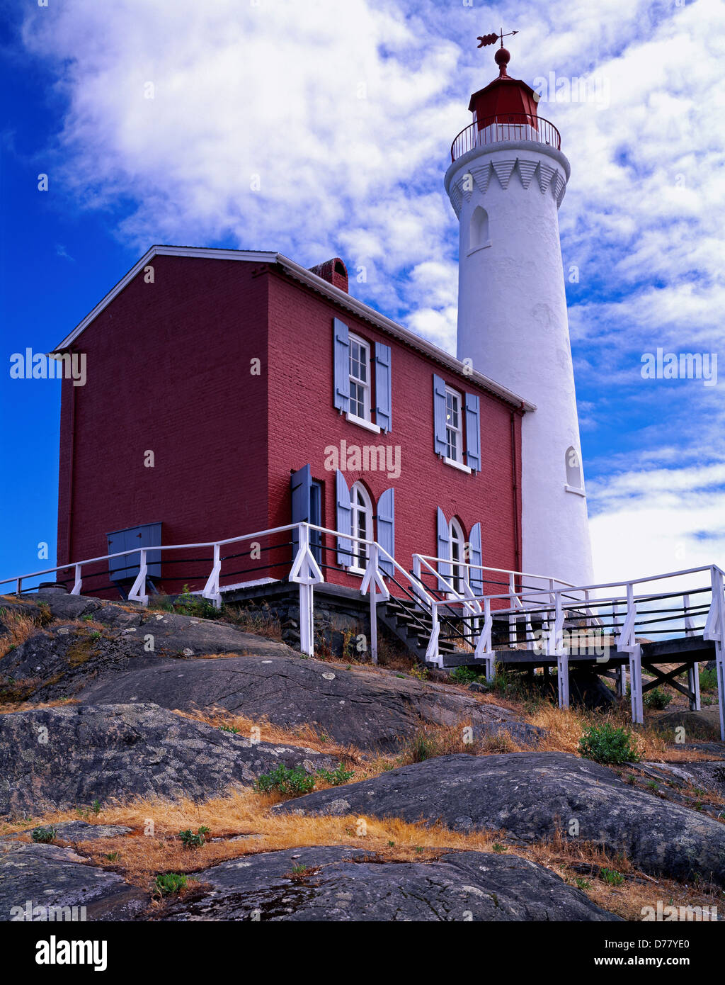 Fisgard Lighthouse built in 1860 entrance to Esquimalt Harbour oldest ...