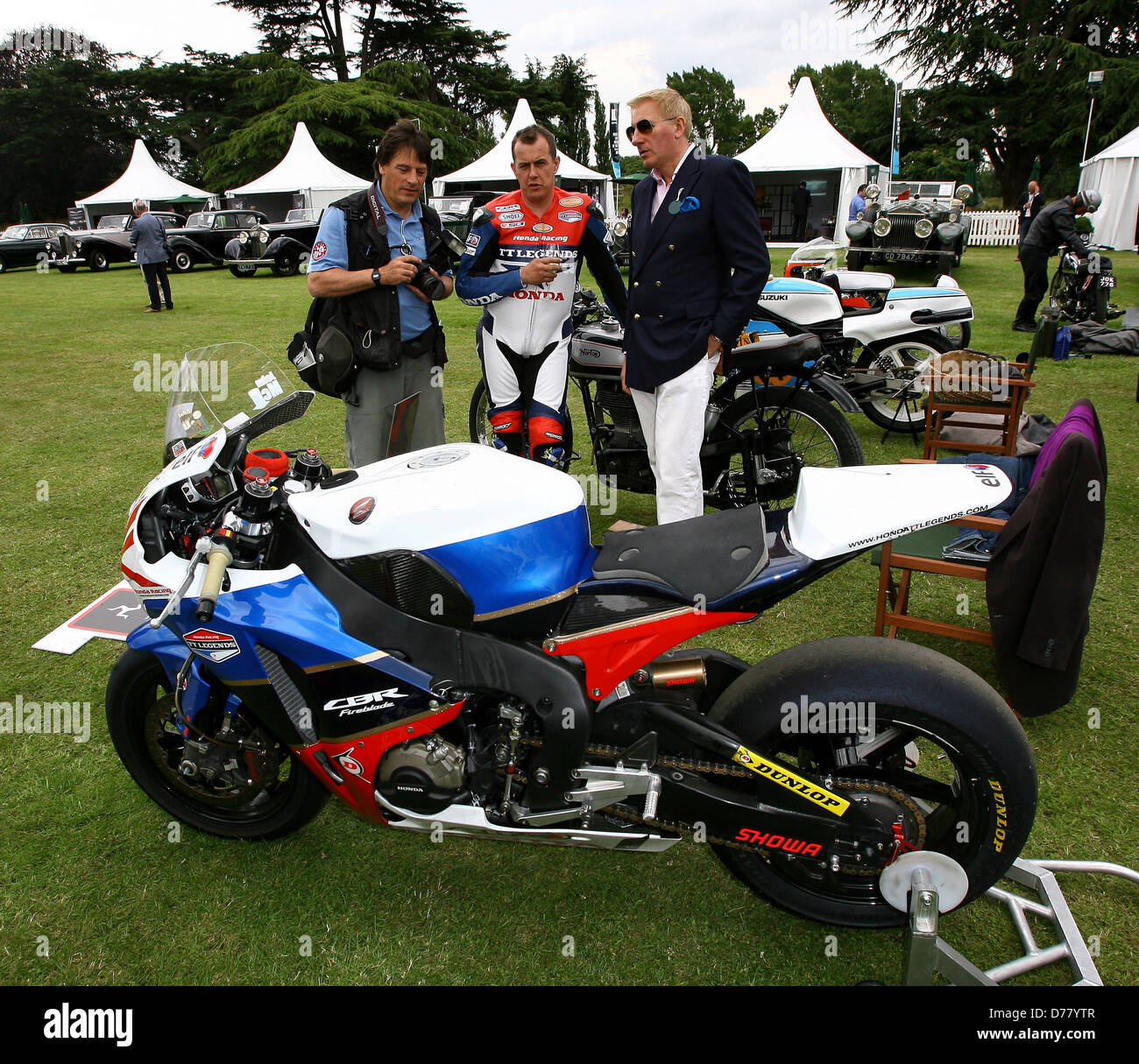John mcguinness isle man tt hi-res stock photography and images - Alamy