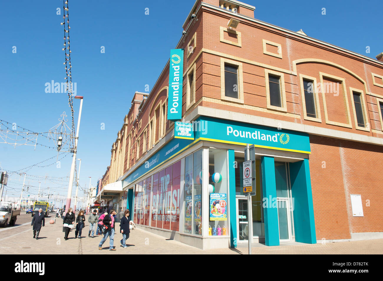 Poundland store on Blackpool Promenade Stock Photo - Alamy