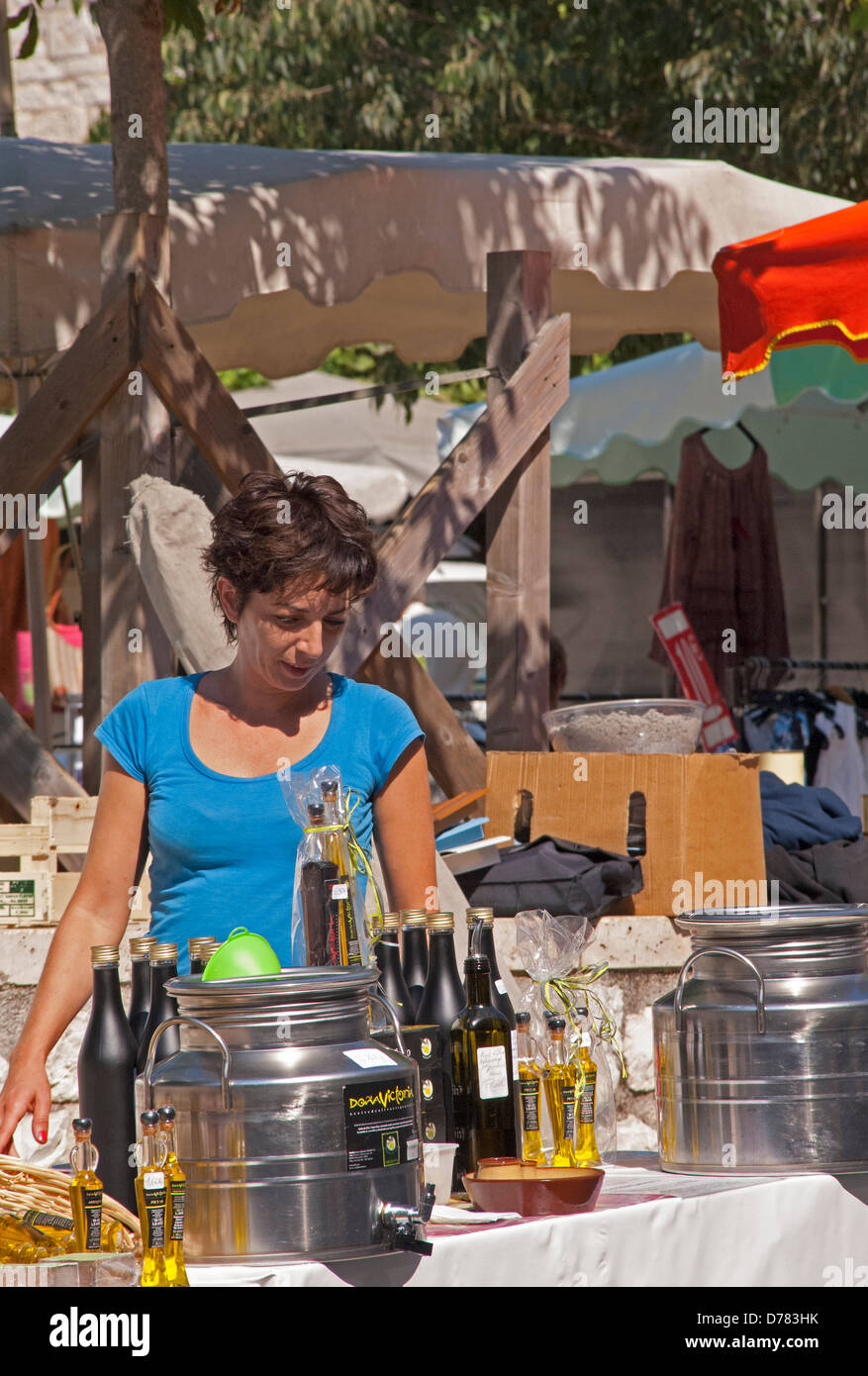 Monflanquin dordogne hi-res stock photography and images - Alamy