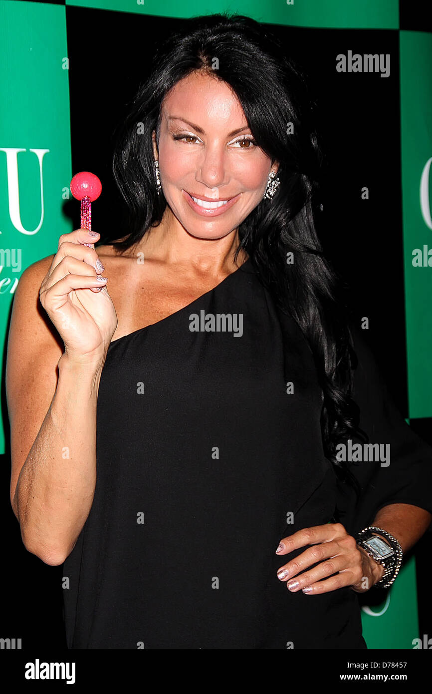 Danielle Staub hosts at Chateau Nightclub and Garden at Paris Hotel and ...