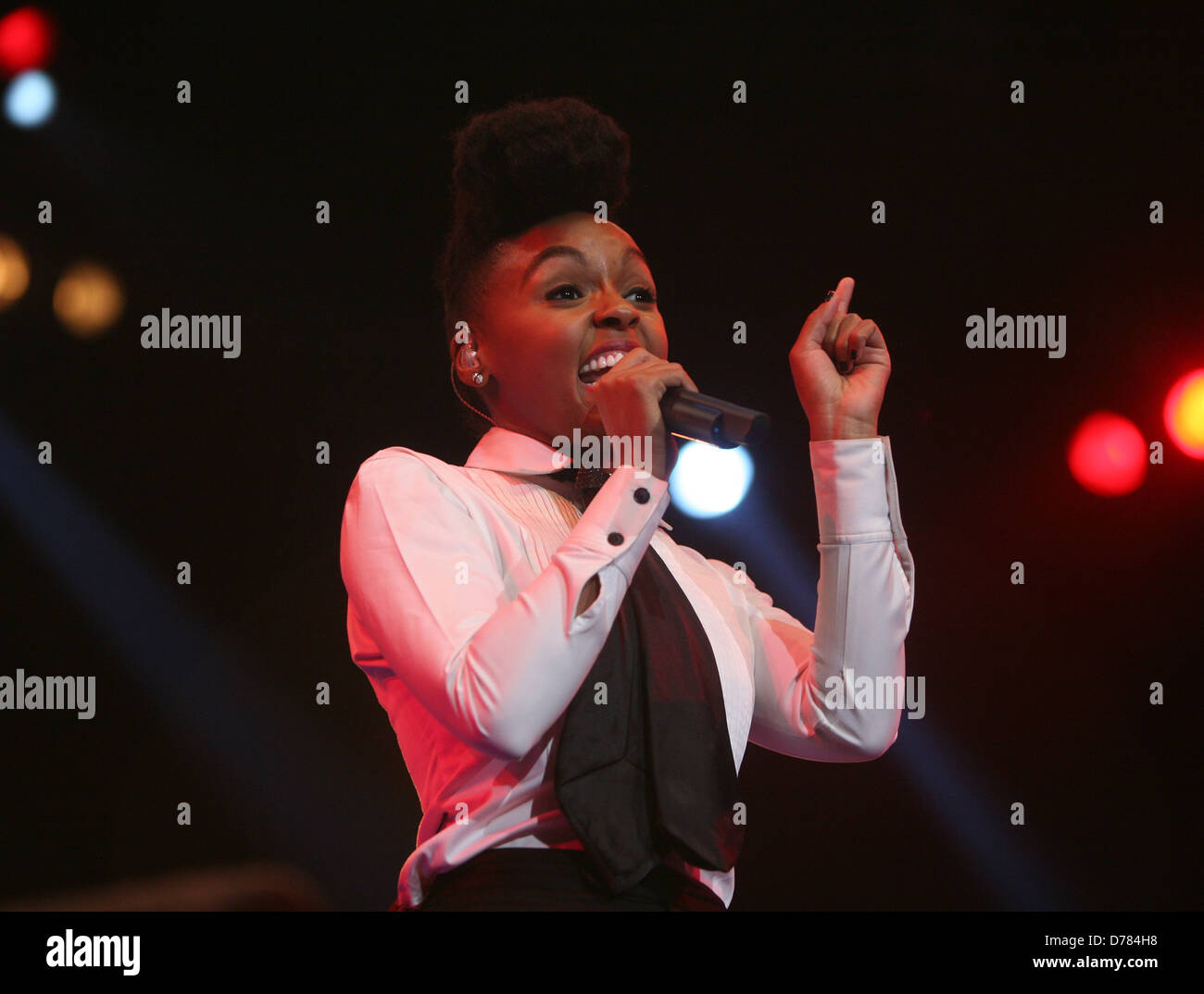 Janelle Monae North Sea Jazz festival in Rotterdam Day 1 Rotterdam ...