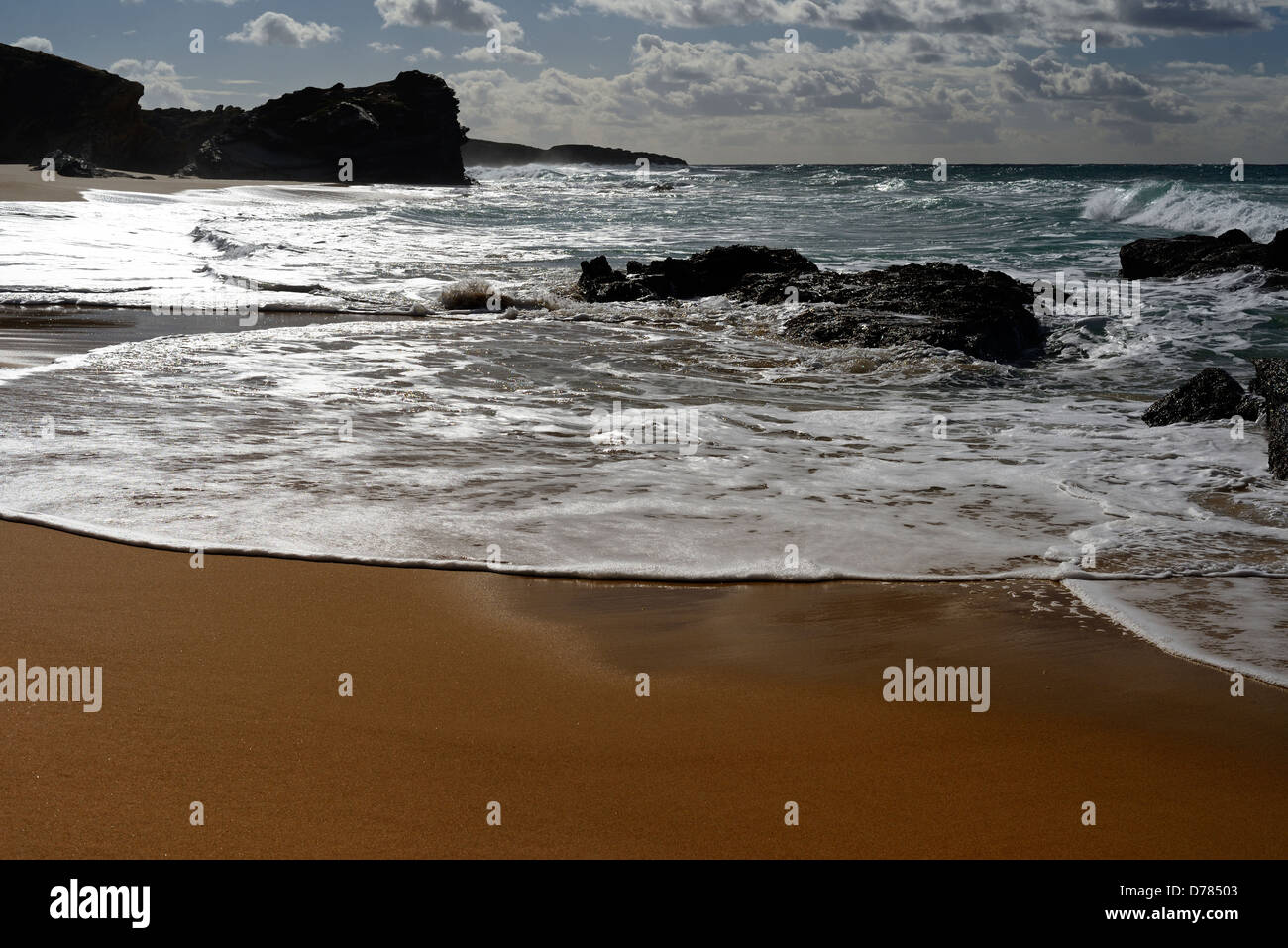 Portugal beach scene hi-res stock photography and images - Alamy