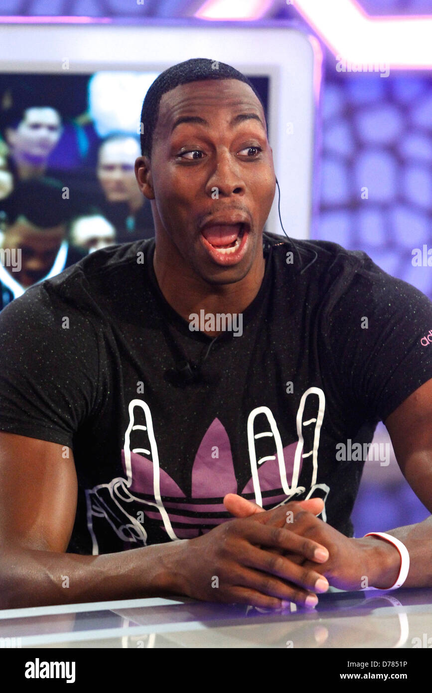 Dwight Howard NBA player for the Orlando Magic appearing on Spanish ...